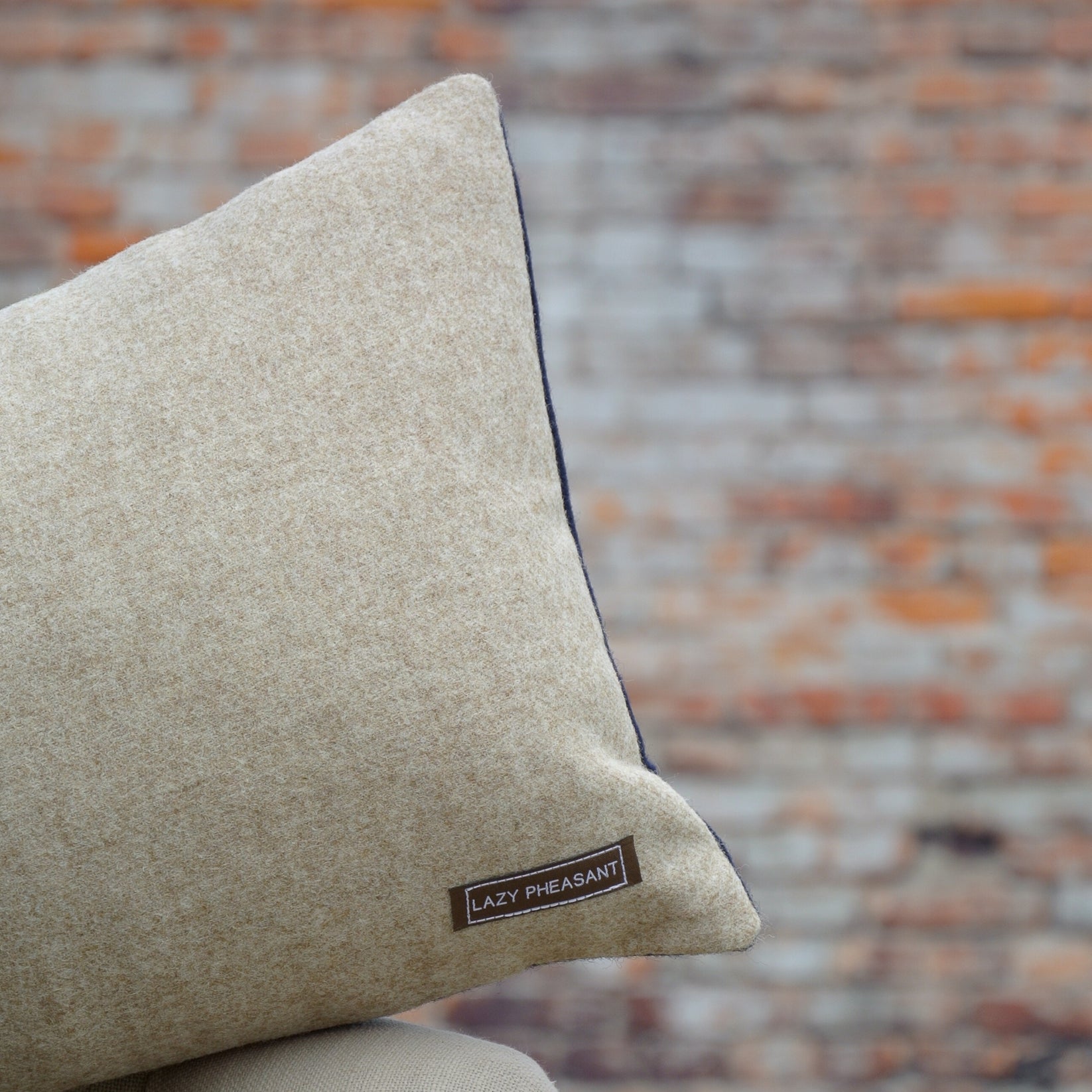 New York Flag Cushion - 100% Wool - Handmade in Scotland – LAZY PHEASANT